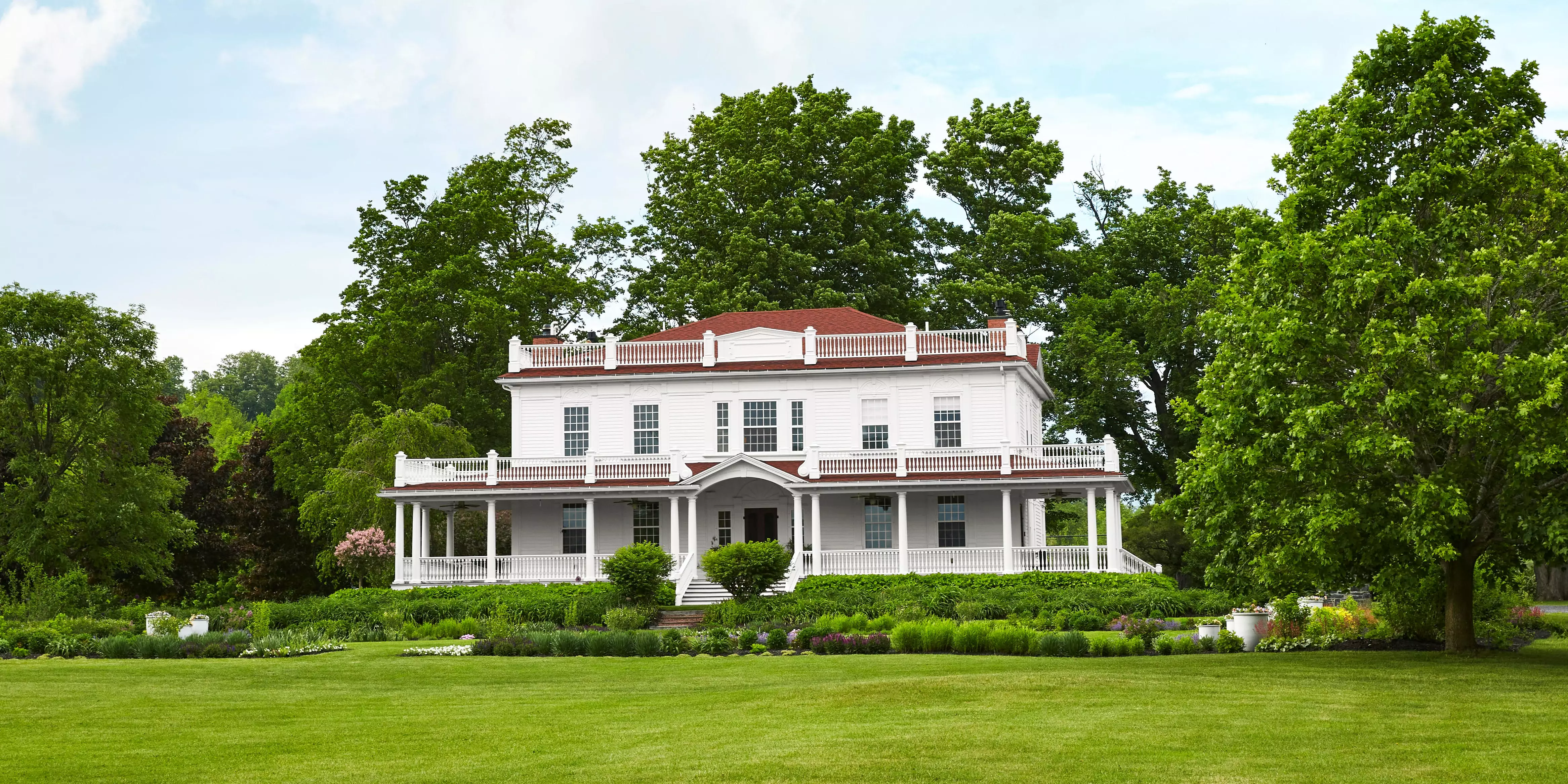 Denna New York Farmhouse är den perfekta blandningen av vintage och modern