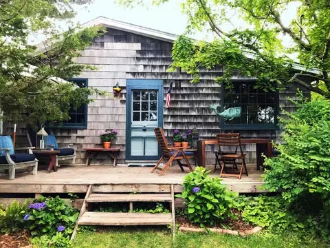 Montauk Beach House Tour - נאָוטיקאַל ביטש הויז דעקאָר