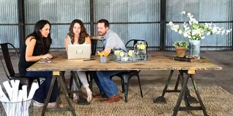 Ohun ti Joanna Gaines Je ni Magnolia Tabili - Joanna Gaines Magnolia Table Bere fun