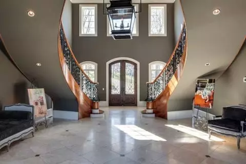 Kelly Clarkson Nashville Mansion Pikeun Dijual - Tour Kelly Clarkson's Tennesse Home