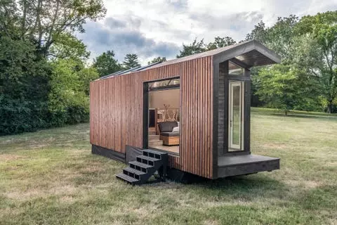 Cette petite ferme moderne vous convaincra de réduire votre vie une fois pour toutes