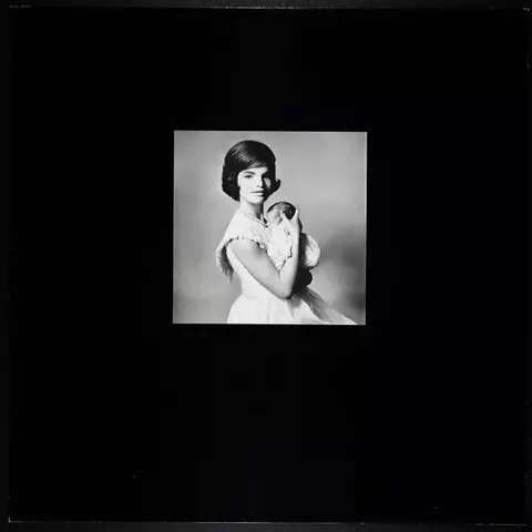 Iifoto zikaJackie noJohn F. Kennedy - uRichard Avedon Iifoto zeNtsapho yaseKennedy