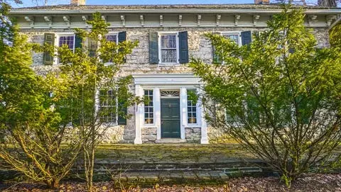 Benjamin Bruyn House - Granxa histórica en venda no norte do estado de Nova York