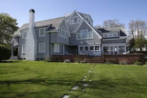 Stikken fan JFK's Cape Cod Home wurde omfoarme ta keunst