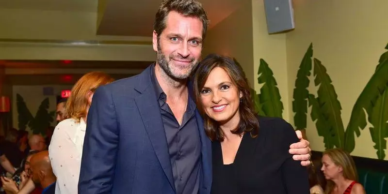 Mariska Hargitay ma le tane Peter's Faaipoipoga - Mea Uma e Uiga i le La Love Story