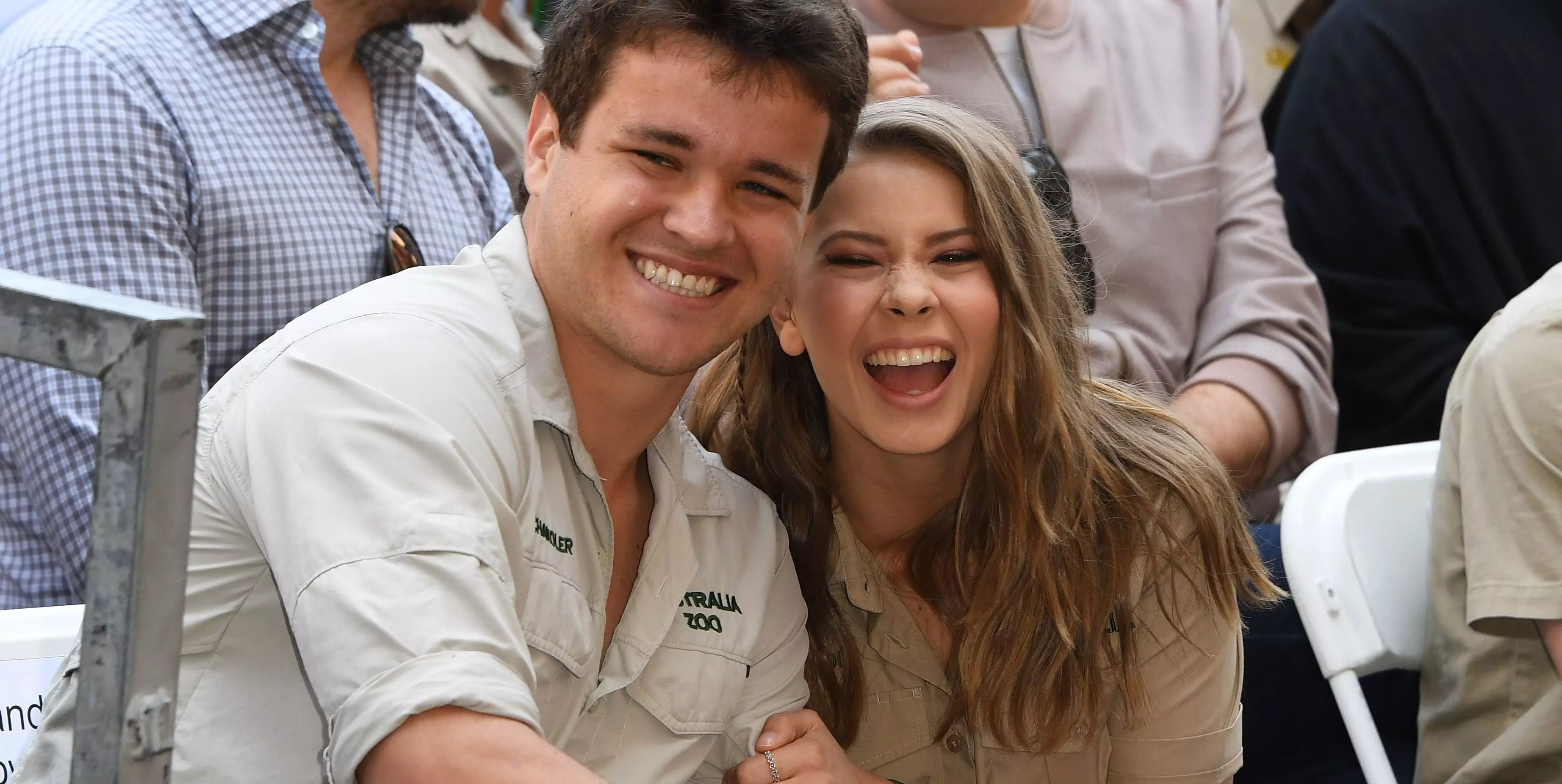 Chandler Powell là ai? - Mọi điều cần biết về bạn trai của Bindi Irwin