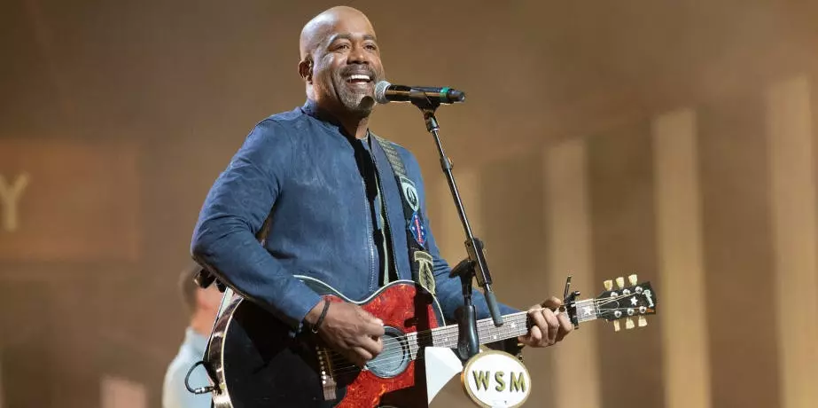 „Wagon Wheel“-Sänger Darius Rucker überrascht Fans mit wichtigen Neuigkeiten über seine Tour