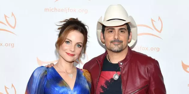 Shihni foton e turpshme të gruas së Brad Paisley-t, Kimberly Williams, postuar për nder të ditëlindjes së tij