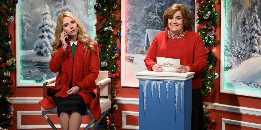 SNL'nin Hallmark Christmas Movie Skit 2019'unu görün