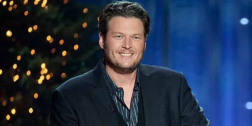 Malo Ojambulira Kanema a Blake Shelton Hallmark - Inali Kuti Nthawi Yoti Mubwere Kunyumba Kukajambula Khrisimasi