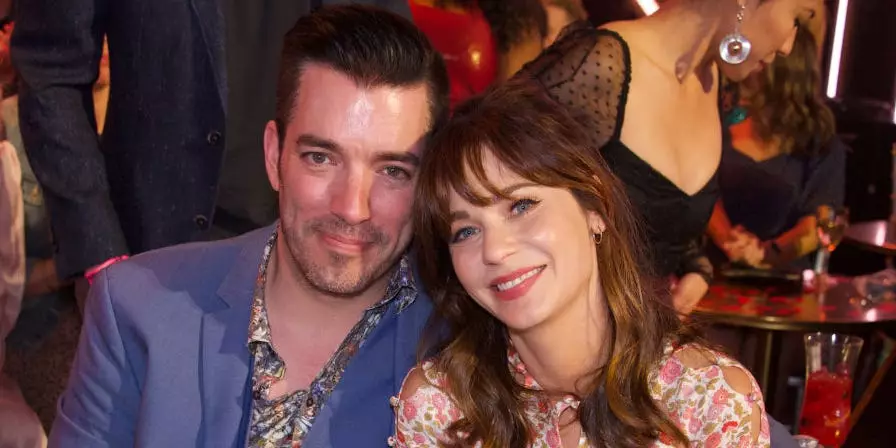 Inni í samböndum tímalínu Jonathan Scott og Zooey Deschanel